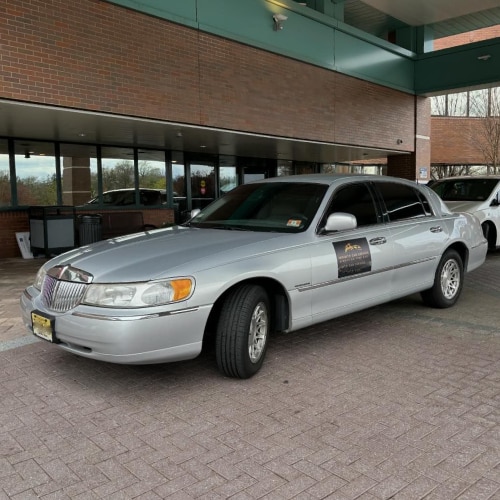 Infinity Car Service Offers Cab Services in Bogota, NJ 07603